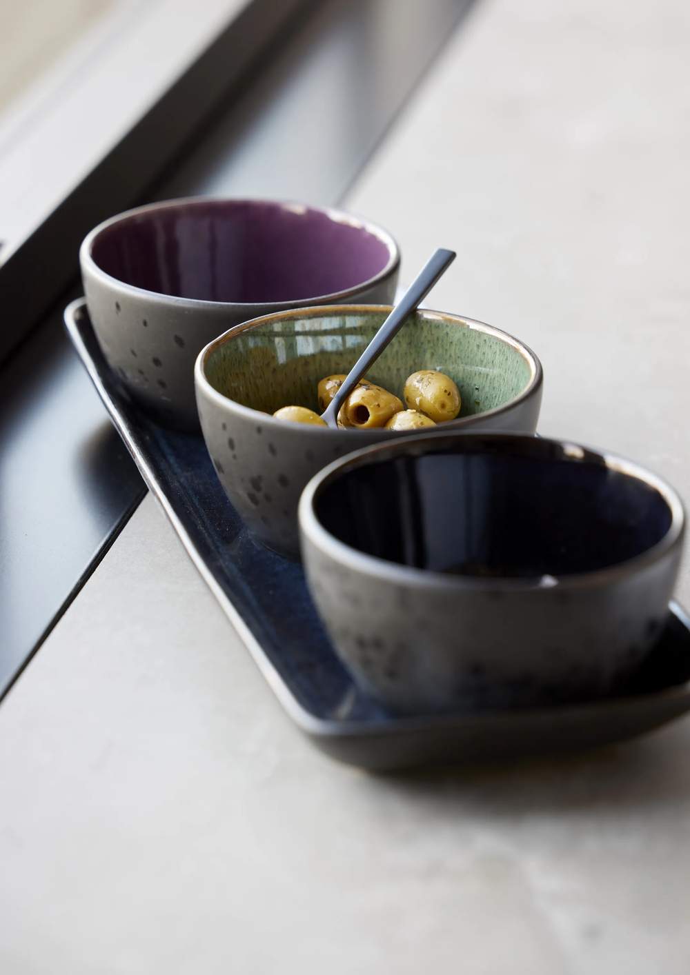 Bitz - Tapassæt - 4 dele - B 14 x L 38 cm - Stentøj - Flerfarvet | Imerco