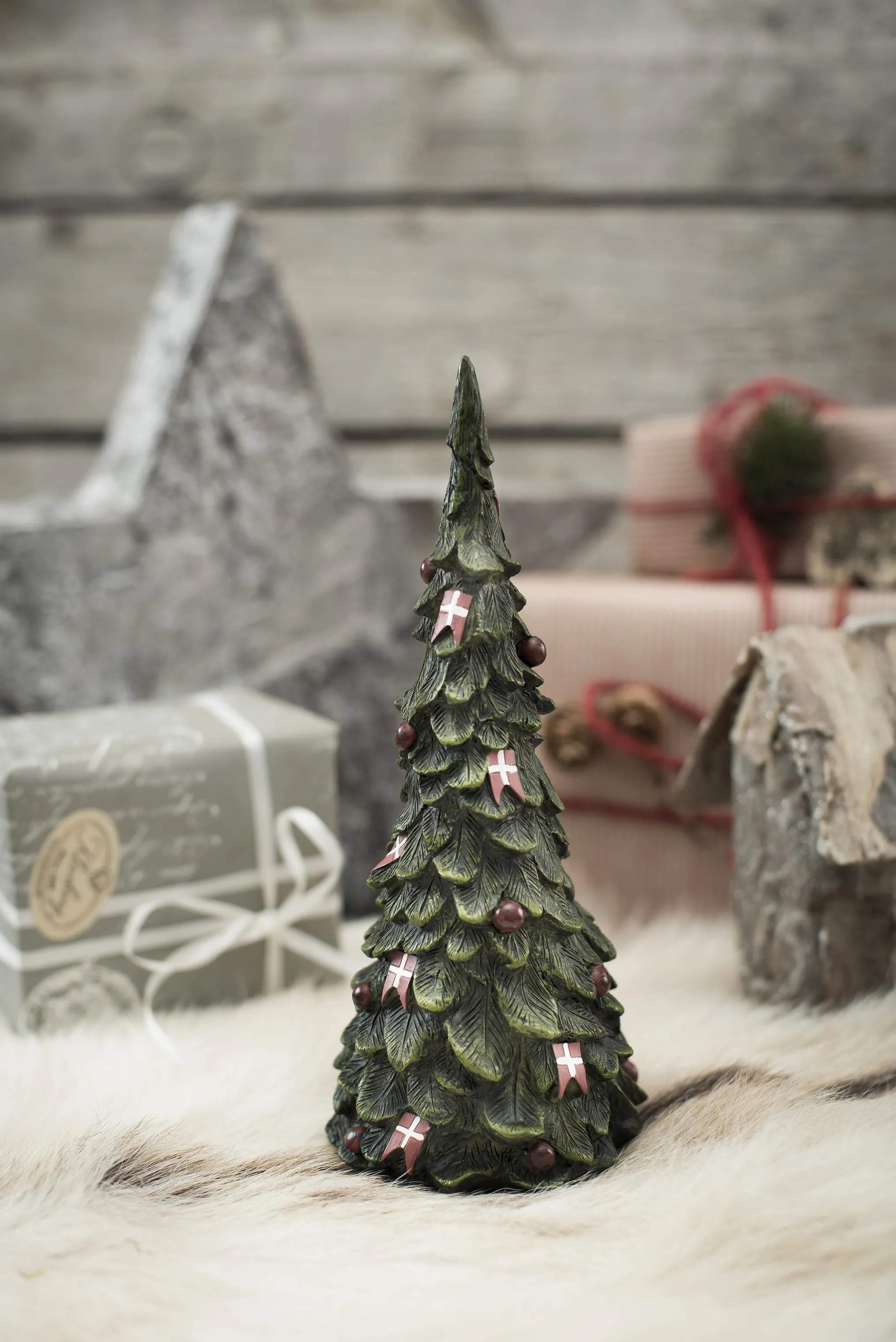 Etly Klarborg nisser, trolde og engle | Imerco