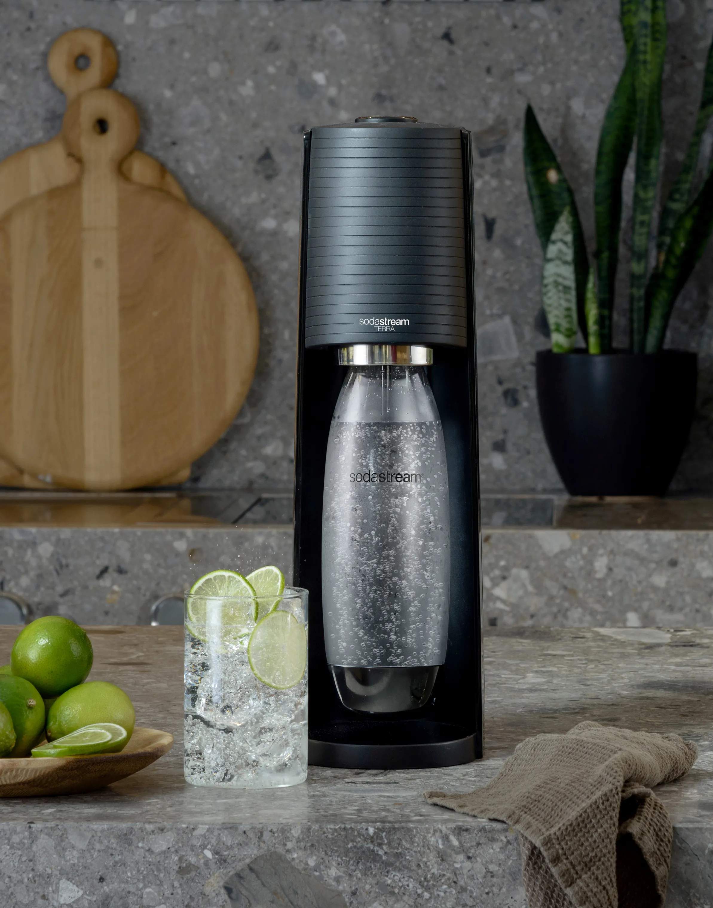 SodaStream – Køb SodaStream på imerco.dk eller hos din lokale Imerco